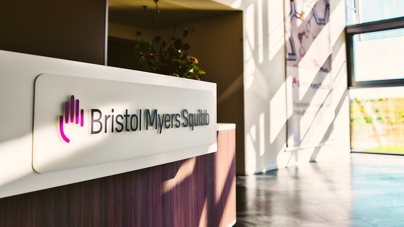 O nas - Bristol Myers Squibb